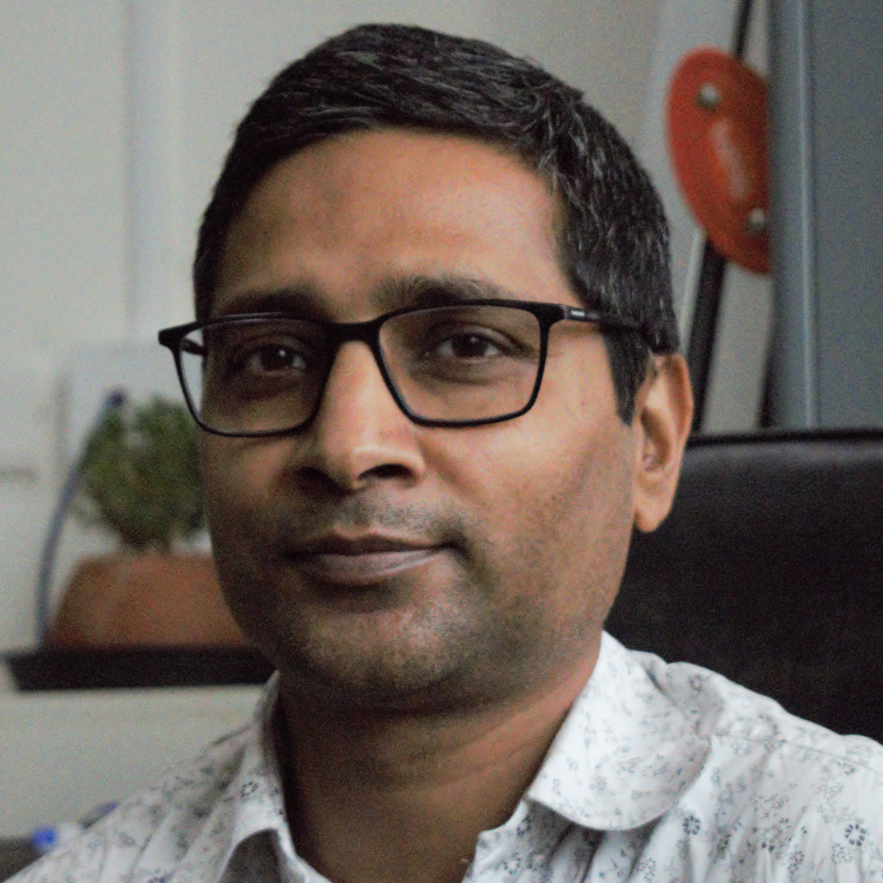 Department of Physics : Faculty