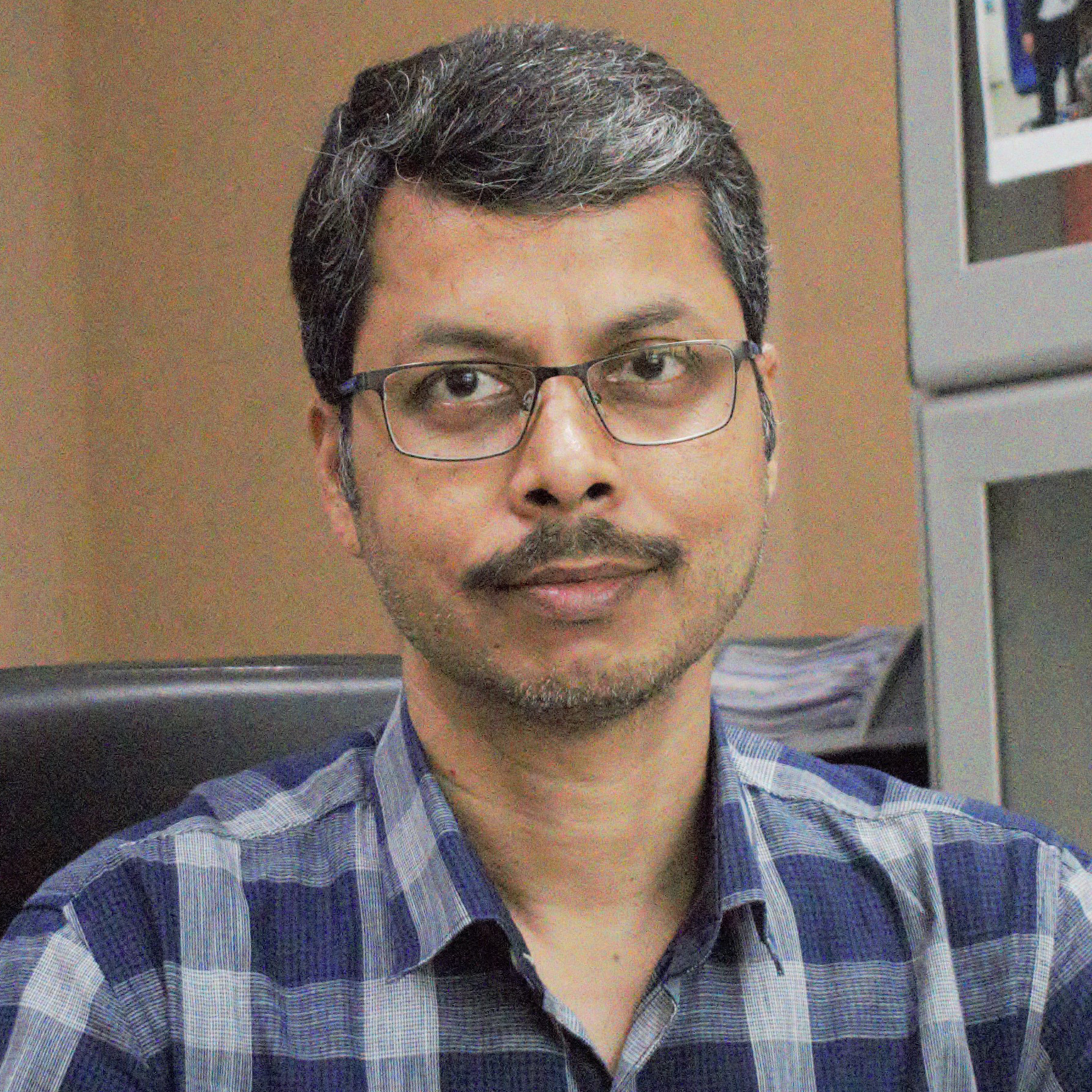 Department of Physics : Faculty